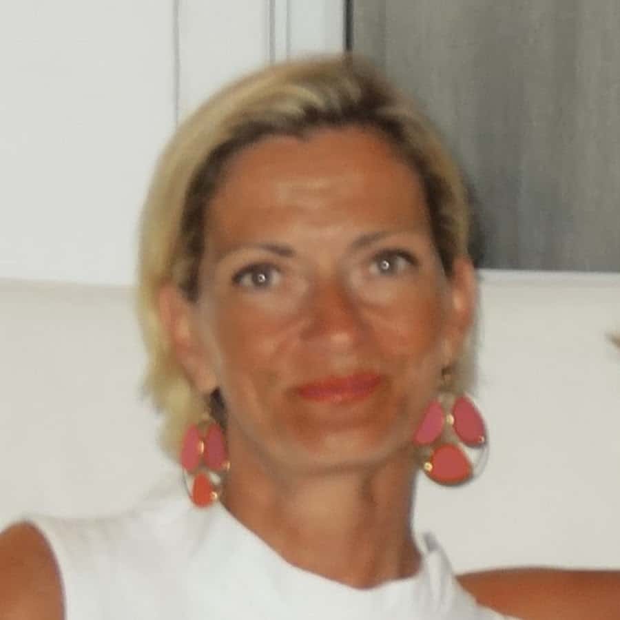 Anne Dewavrin : biographie et fortune - Klottra